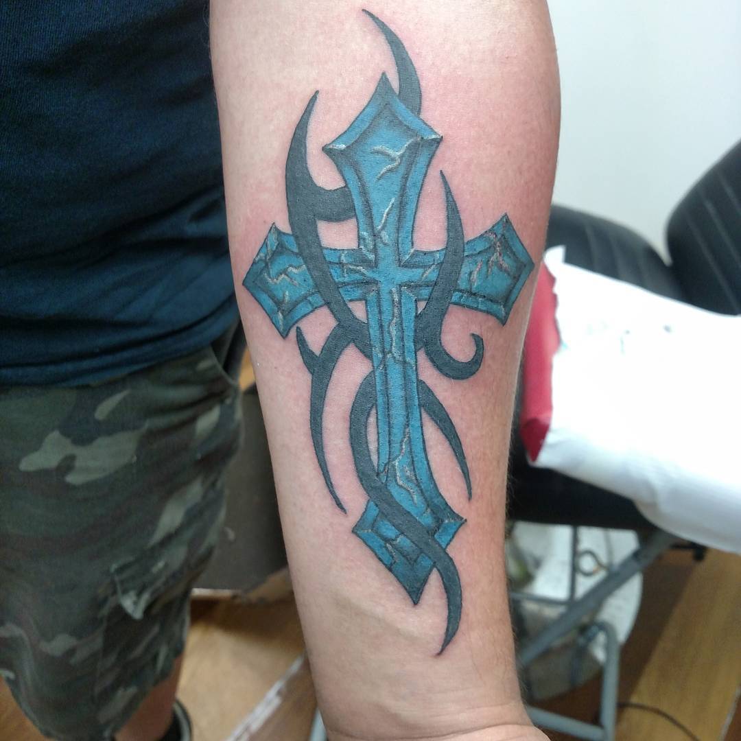 85 Celtic Cross Tattoo Designs Meanings Characteristic Symbol 2019 85 Celtic Cross Tattoo Designs Meanings Characteristic Symbol 2019