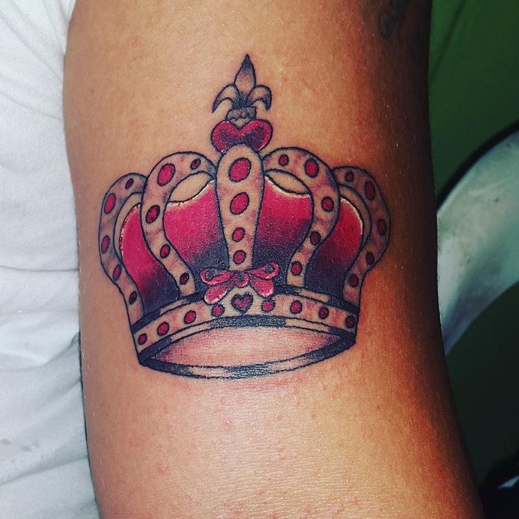 55 Best King And Queen Crown Tattoo Designs Meanings 2019 