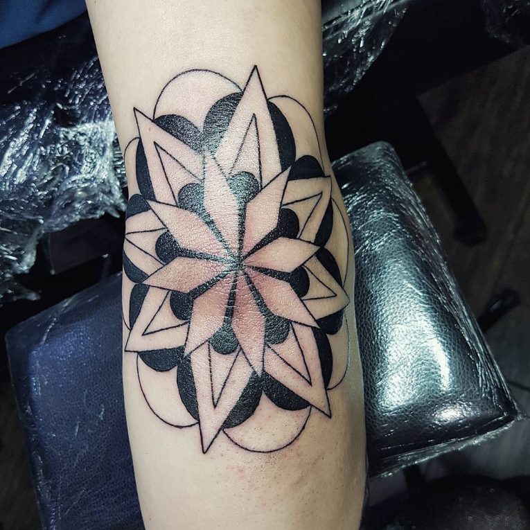 120+ Best Elbow Tattoo Designs & Meanings - Popular Types (2019)