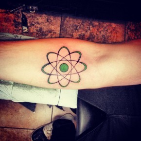 35 Atomic Tattoo Designs & Meanings - Secrets of The Universe (2019)