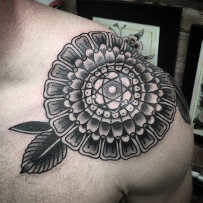 35 Atomic Tattoo Designs & Meanings - Secrets of The Universe (2019)