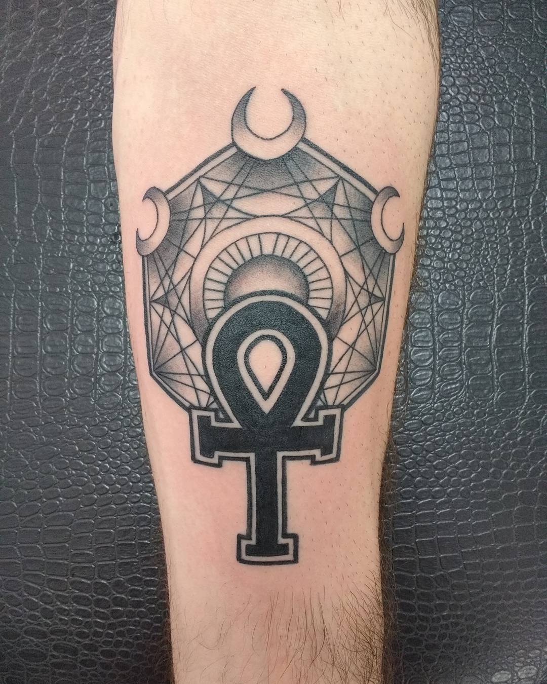 75+ Remarkable Ankh Tattoo Ideas - Analogy Behind the Ancient Symbol
