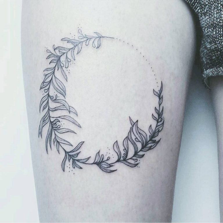 50 Amazing Vine Tattoo Ideas - Discover Their True Meaning