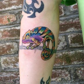 60+ Colorful Chameleon Tattoo Ideas – Designs That Will Make You Smile