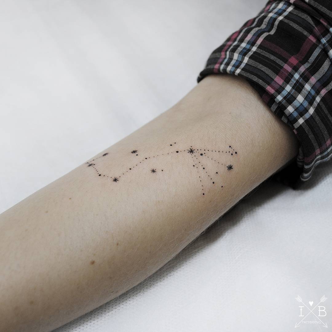 125+ Inspiring Minimalist Tattoo Designs - Subtle Body Markings
