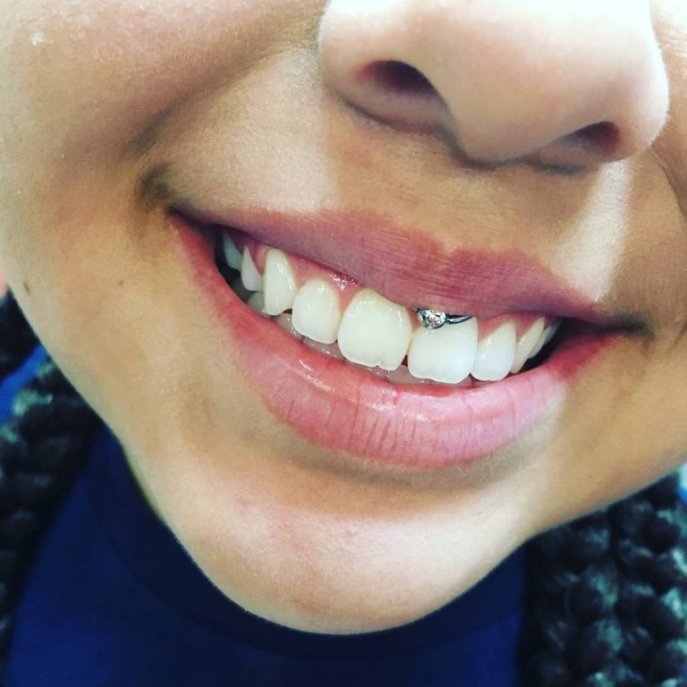 55 Impressive Smiley Piercing Ideas - Trendy in (2019)