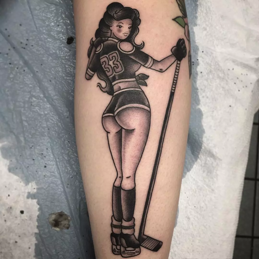 90 Best Pinup Tattoo Girl Designs And Meanings Add Style In 2019