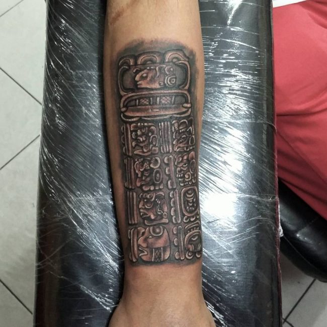 105+ Symbolische Maya Tattoo Ideeën - Fusing Ancient Art with Modern ...