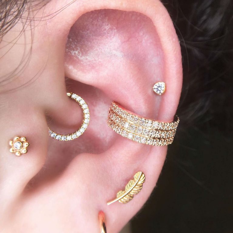 60 Best Conch Piercing Ideas - All You Need to Know (2019)
