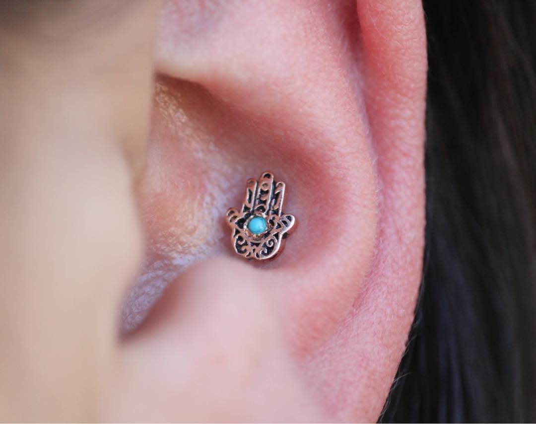 60 Best Conch Piercing Ideas - All You Need to Know (2019)